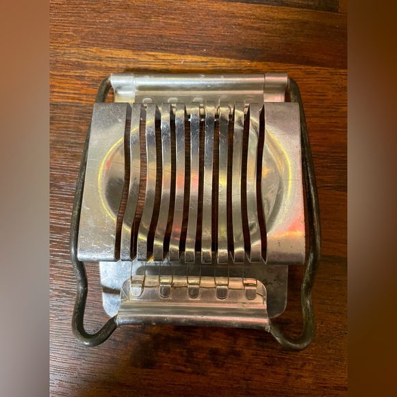 Kitchen | Vintage 194s50s Aluminum Egg Slicer With Metal Wire Cutter ...